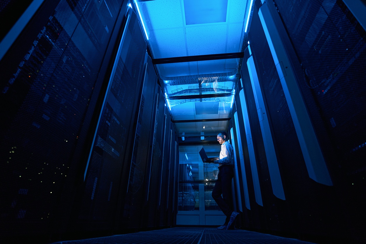 Empowering Data Center CTOs with a Strong Infrastructure - ULINK DA ...